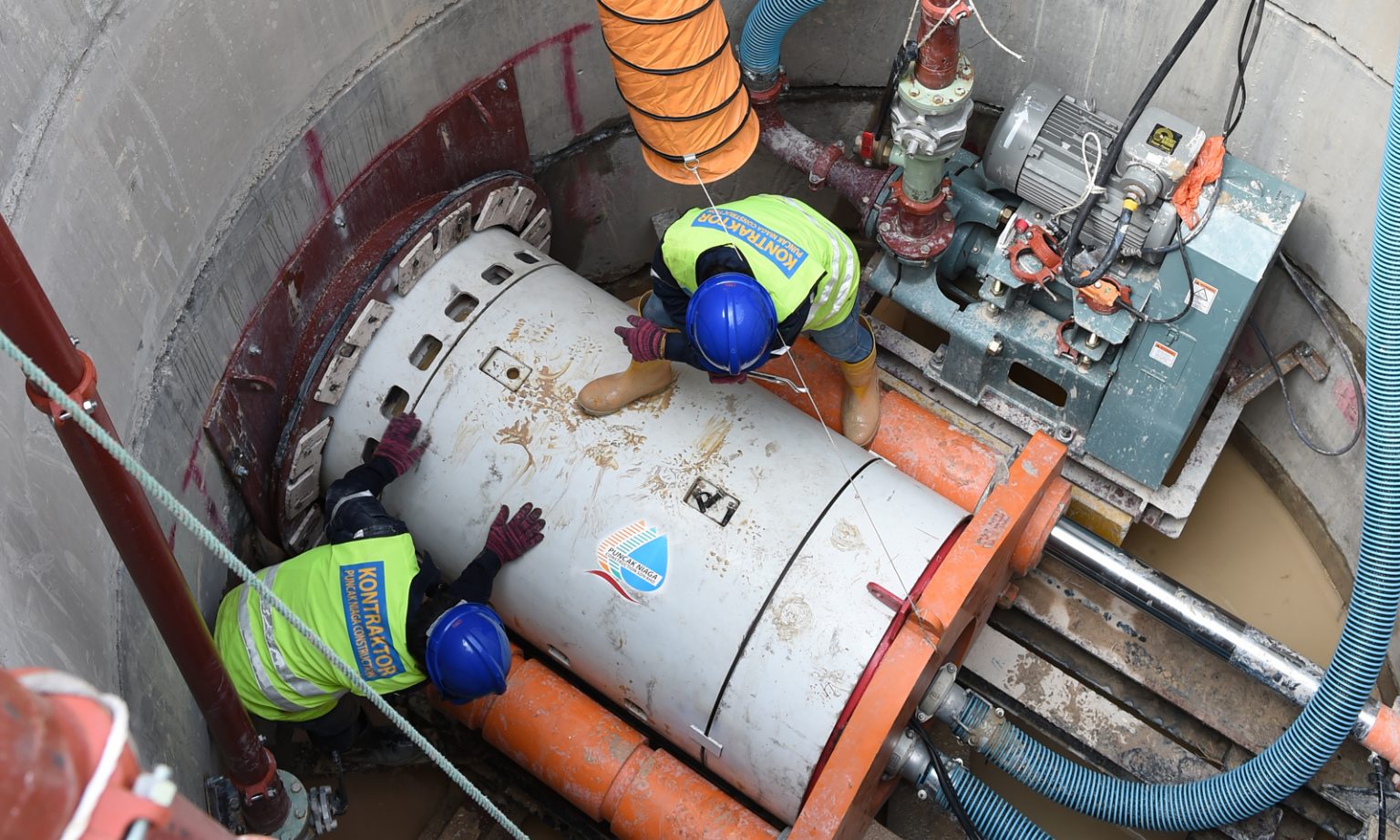 Pakej D44 Pembinaan Rangkaian Paip Pembetungan di Bunus, Kuala Lumpur ...