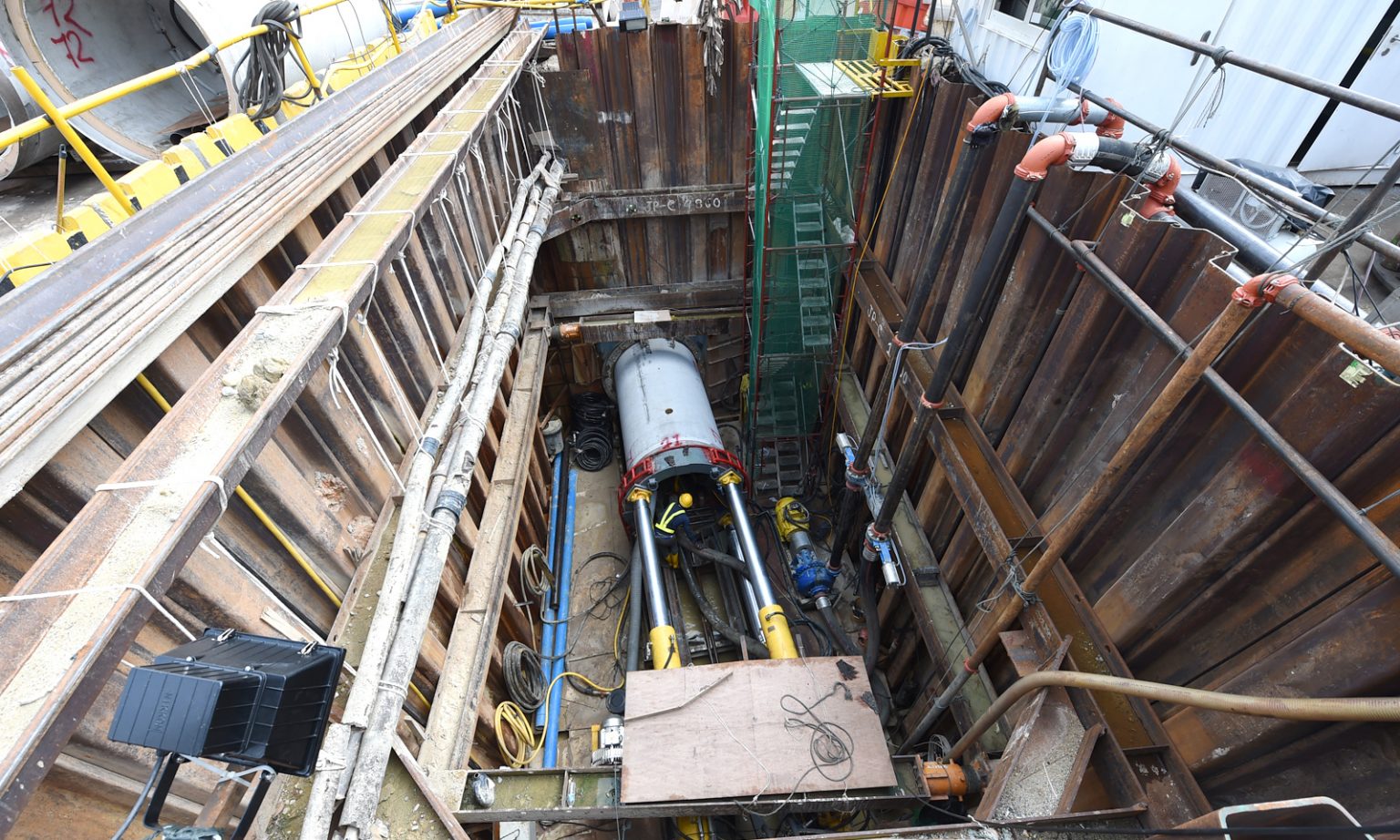 Pakej D44 Pembinaan Rangkaian Paip Pembetungan di Bunus, Kuala Lumpur ...